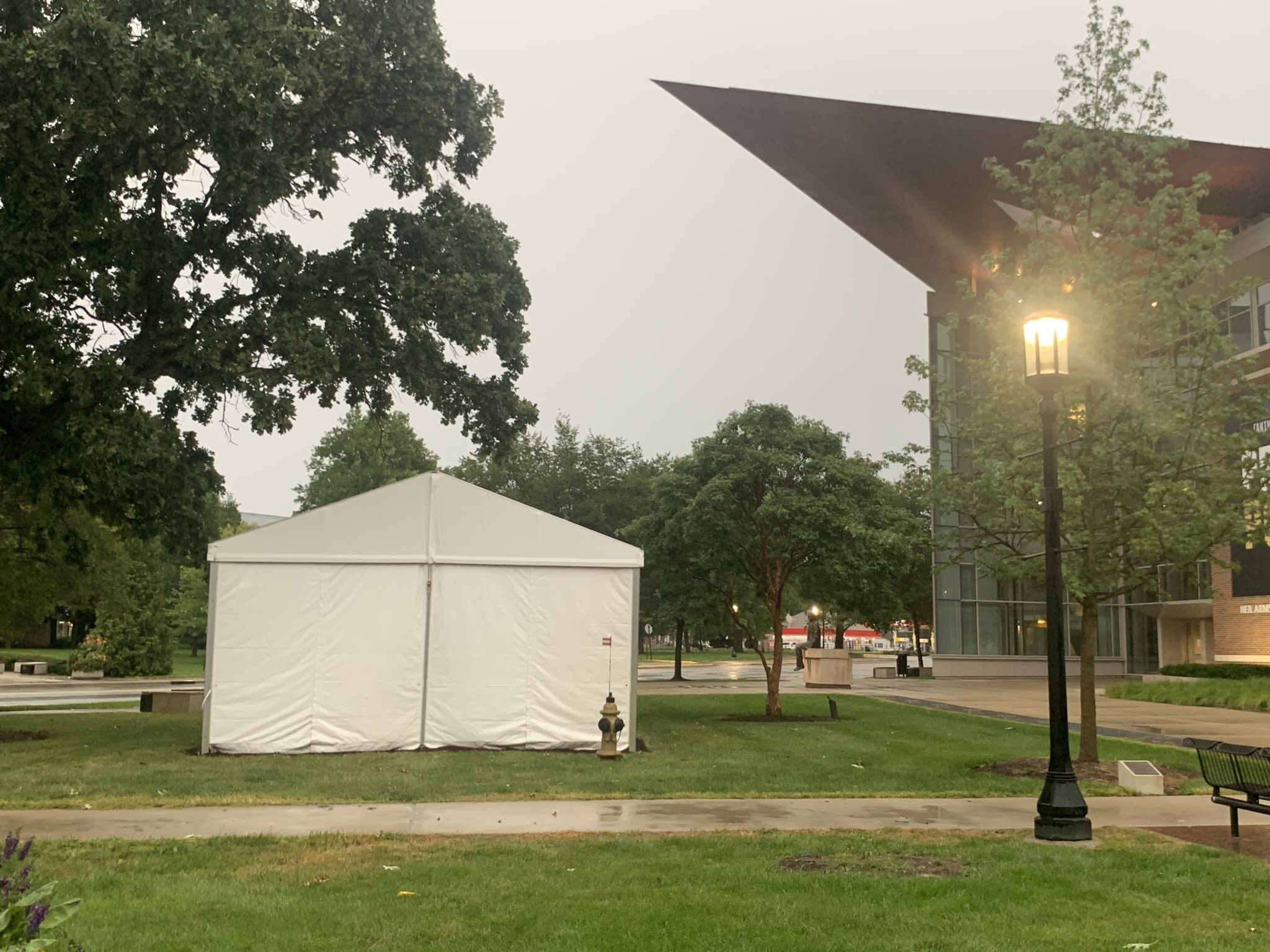 Social Distancing Tents for Colleges and Universities